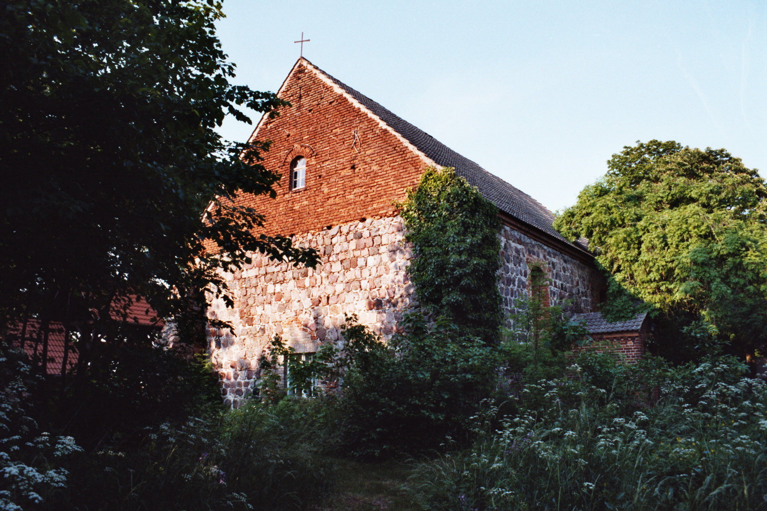 Dorfkirche Petersdorf – Förderkreis Alte Kirchen Berlin-Brandenburg e.V.